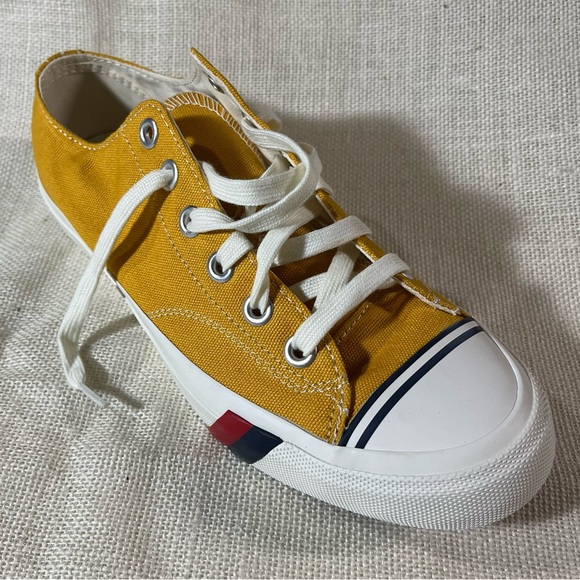 Keds | Shoes | Prokeds Yellow Royal Lo Classic Canvas Lace Up Nib ...